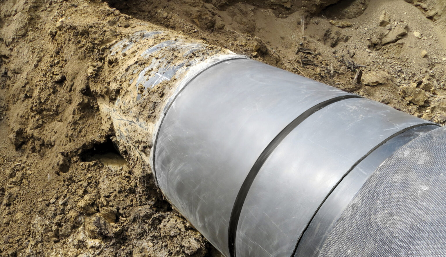 Heat-Shrinkable Sleeve Systems | Canusa-CPS